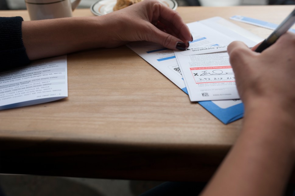 Updating Your Signature – Election Connection